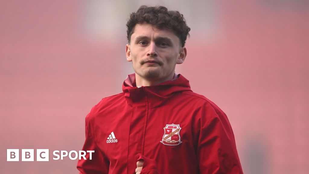 Billy Kirkman: Swindon Town left-back ruled out for up to six weeks ...