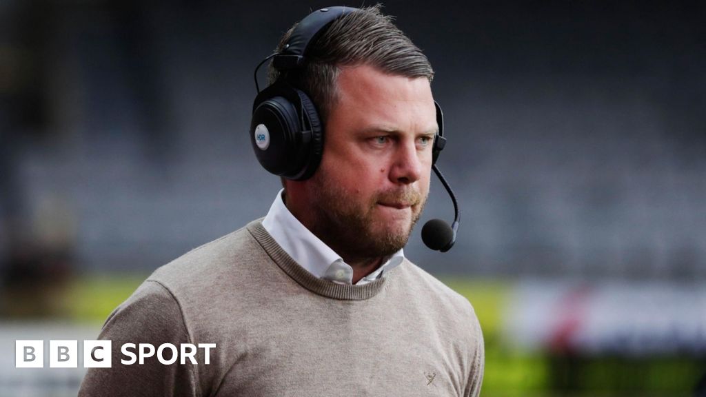 Jimmy Thelin: Aberdeen eyeing 'Sweden's most boring person' - BBC Sport