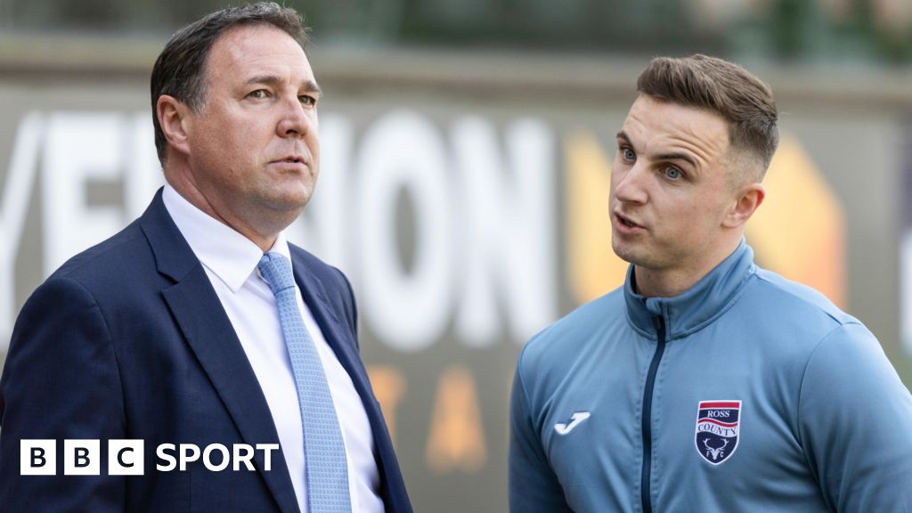 Brophy adds 'another great attacking option' for County - BBC Sport