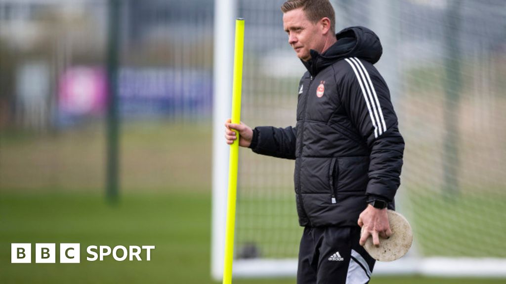 Robson on returning players, importance of fans and final push for ...