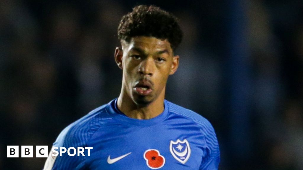 Recco Hackett-Fairchild: Portsmouth winger suffers knee ligament injury ...
