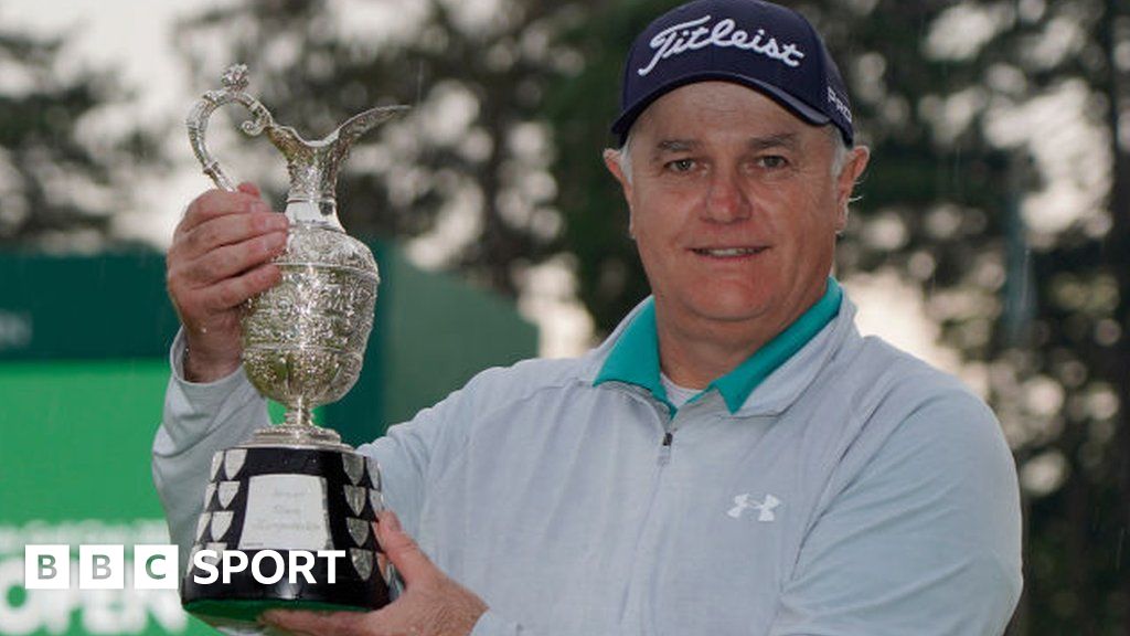 Senior Open: Wales' Stephen Dodd wins at Sunningdale - BBC Sport