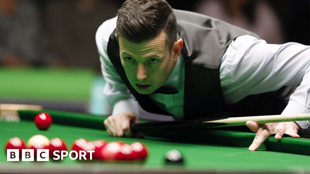 UK Championship 2016: Peter Lines supporting son Oliver in York - BBC Sport