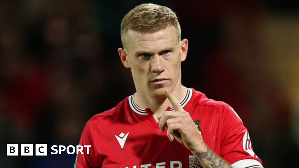 James McClean: Wrexham midfielder's 'big call' on Republic of Ireland ...