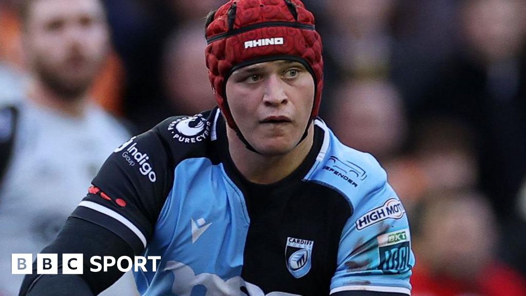 James Botham: Wales flanker signs new Cardiff contract - BBC Sport