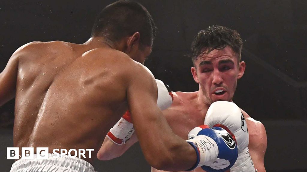 Jamie Conlan defeats Yader Cardoza on points in Belfast - BBC Sport