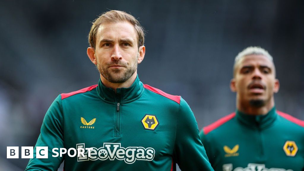 Wolves: Is Craig Dawson the crucial miss? - BBC Sport