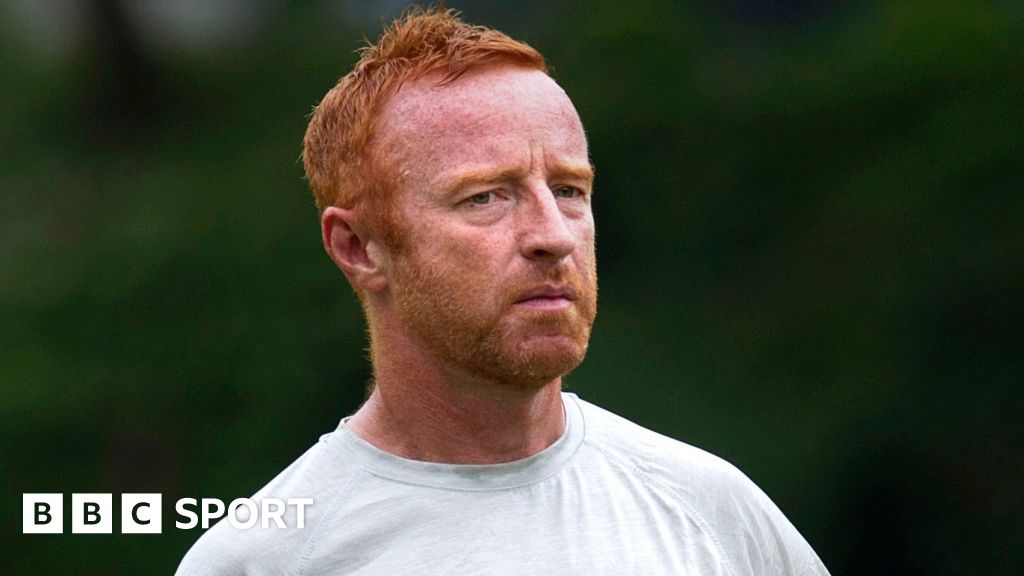 Ben Ryan: Rugby union skills 'miles behind' other sports - BBC Sport