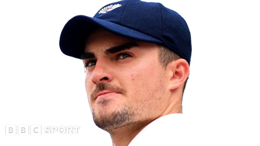 Jordan Thompson: Yorkshire all-rounder signs two-year extension - BBC Sport
