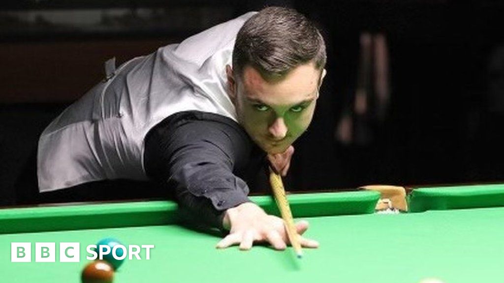 Haydon Pinhey: Snooker player determined to make World Snooker Tour ...