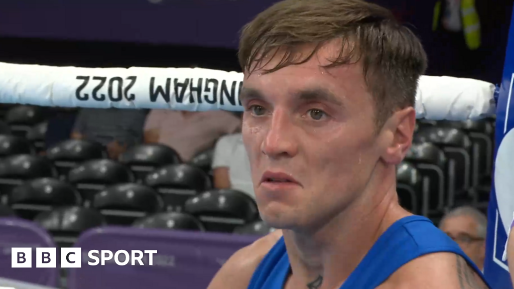 Commonwealth Games: Jersey's Tom Frame loses on boxing debut - BBC Sport