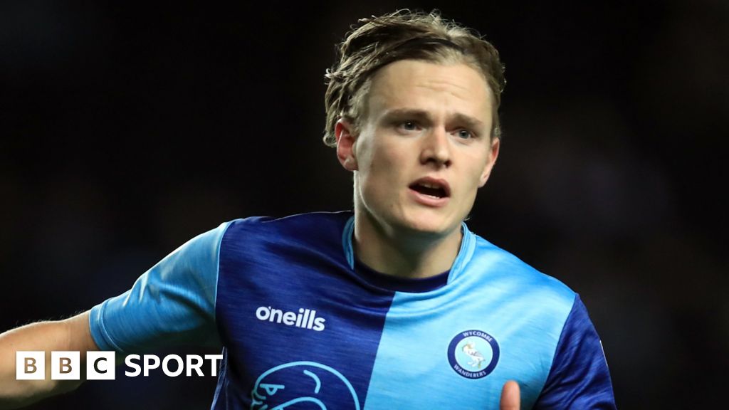 Alex Samuel: Ross County sign striker from Wycombe as Oli Shaw joins ...