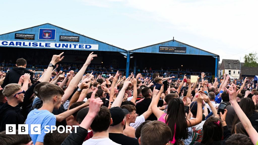 Carlisle United fined £5,000 for play-off semi-final pitch invasion at Brunton Park - BBC Sport