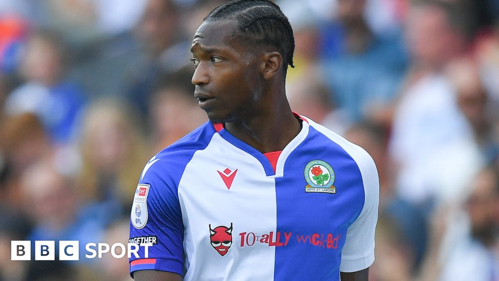 Tayo Edun: Charlton sign left-back from Blackburn Rovers - BBC Sport