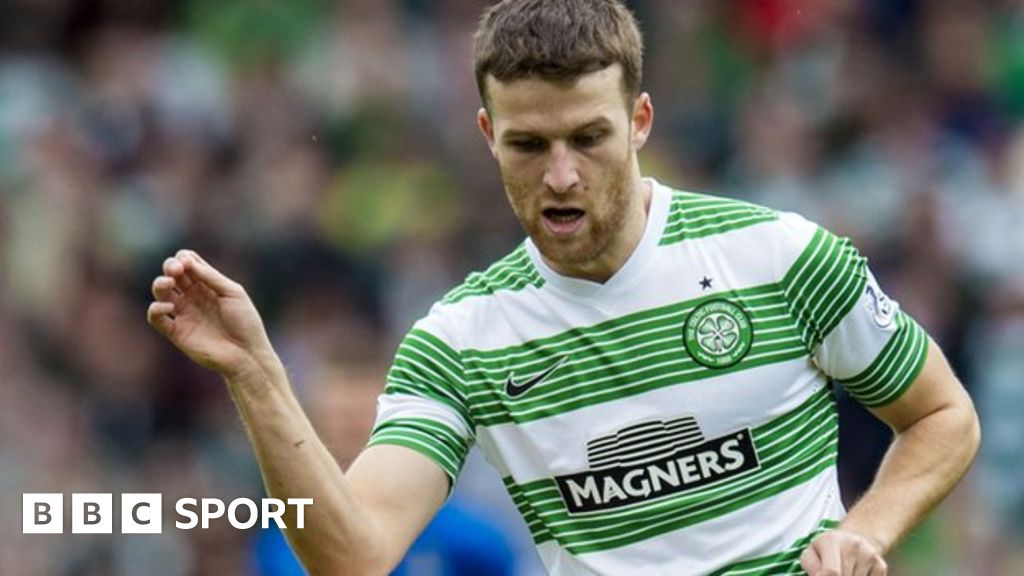 Adam Matthews: Celtic accept Sunderland bid for right-back - BBC Sport