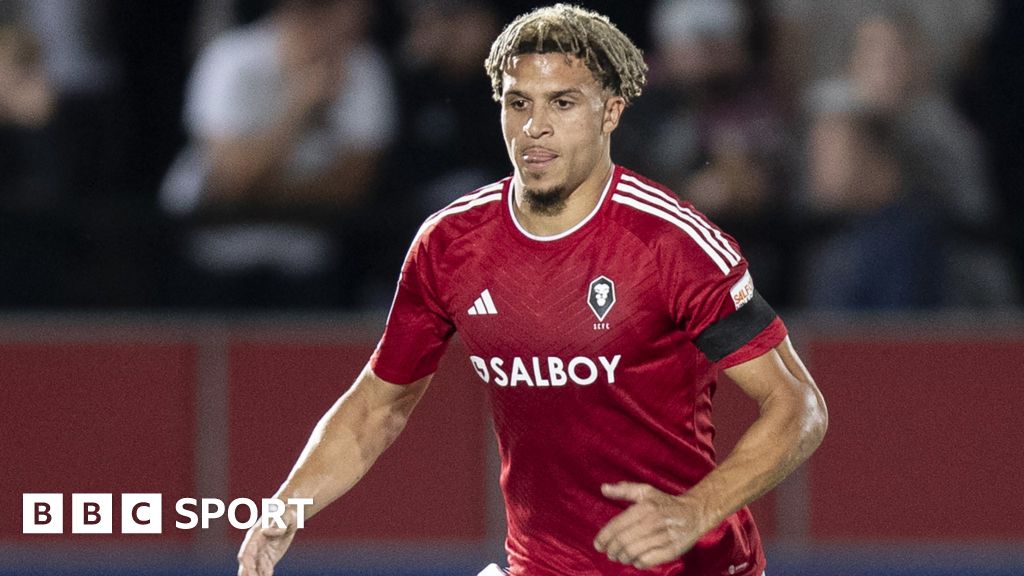 Salford City 3-1 Wrexham: Karl Robinson's side extend unbeaten run to ...