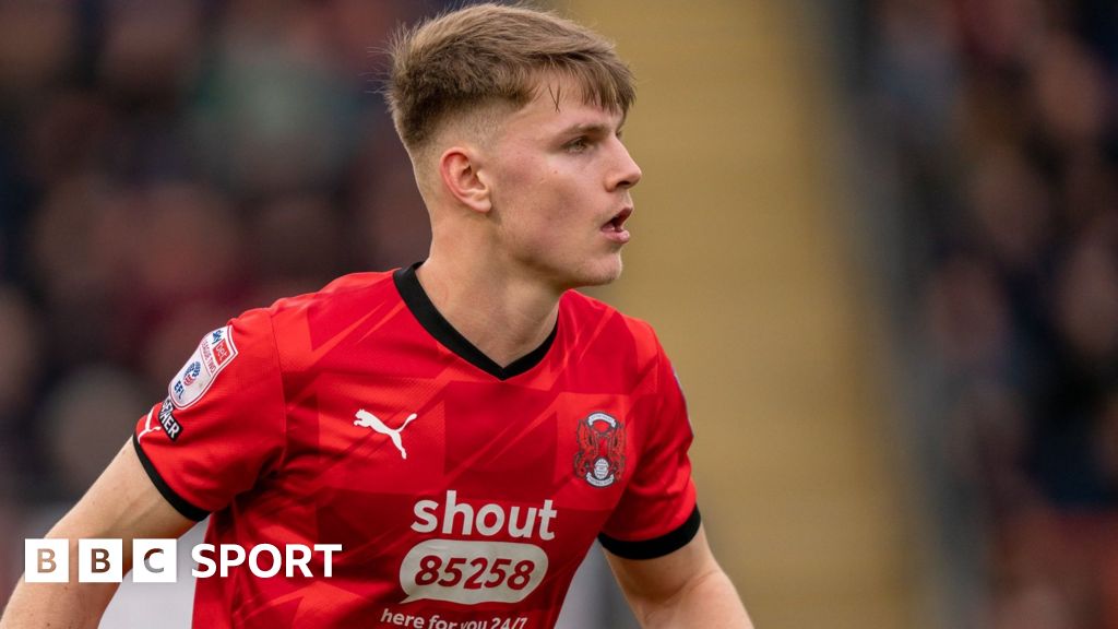 Ed Turns: Leyton Orient re-sign Brighton centre-back on loan - BBC Sport