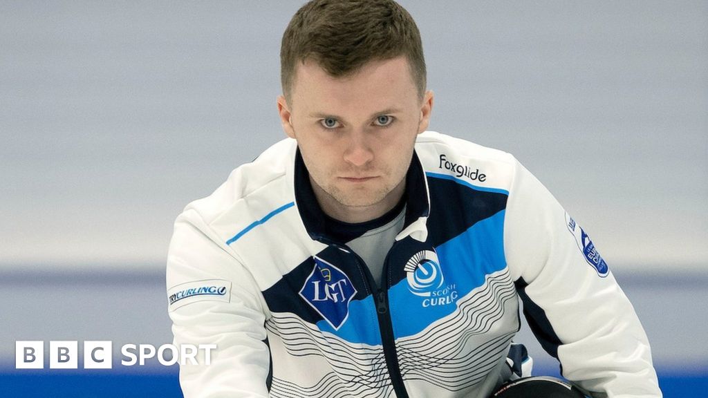 Curling: Scotland through to face Canada for semi-final place - BBC Sport