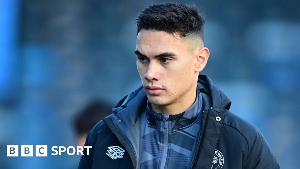 Max Mata: Shrewsbury Town forward returns to Sligo Rovers on loan - BBC ...