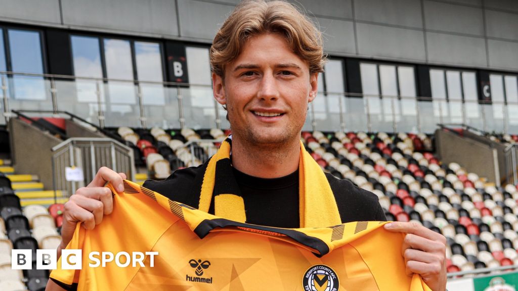 Declan Drysdale: Newport County sign Coventry City centre-back - BBC Sport