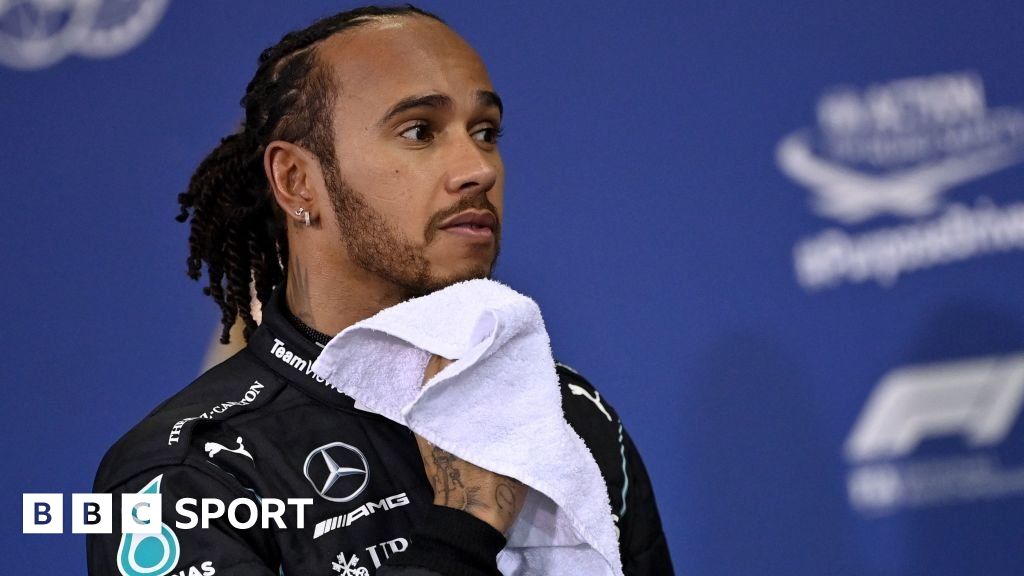 Lewis Hamilton to change name to incorporate mother's surname - BBC Sport