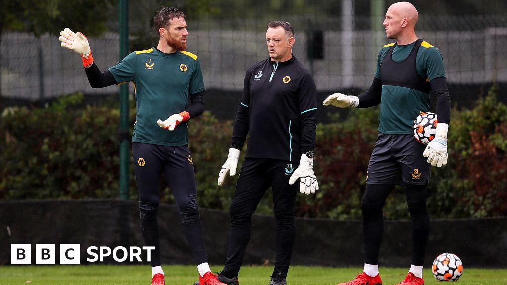 Roberts 'can't say enough good words' about 'proper geezer' Ruddy - BBC ...