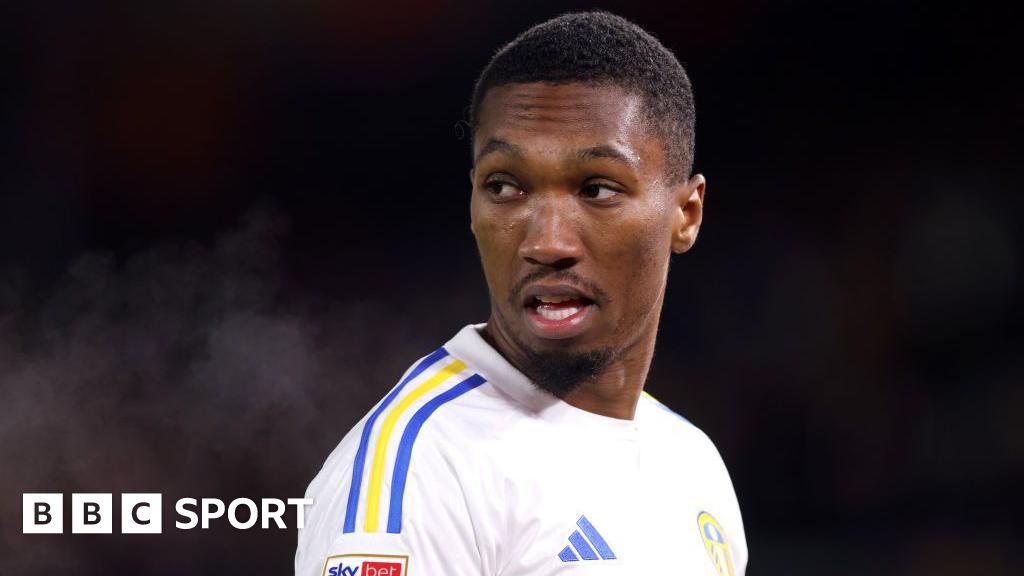 Leeds United 'family' show support for Jaidon Anthony - BBC Sport