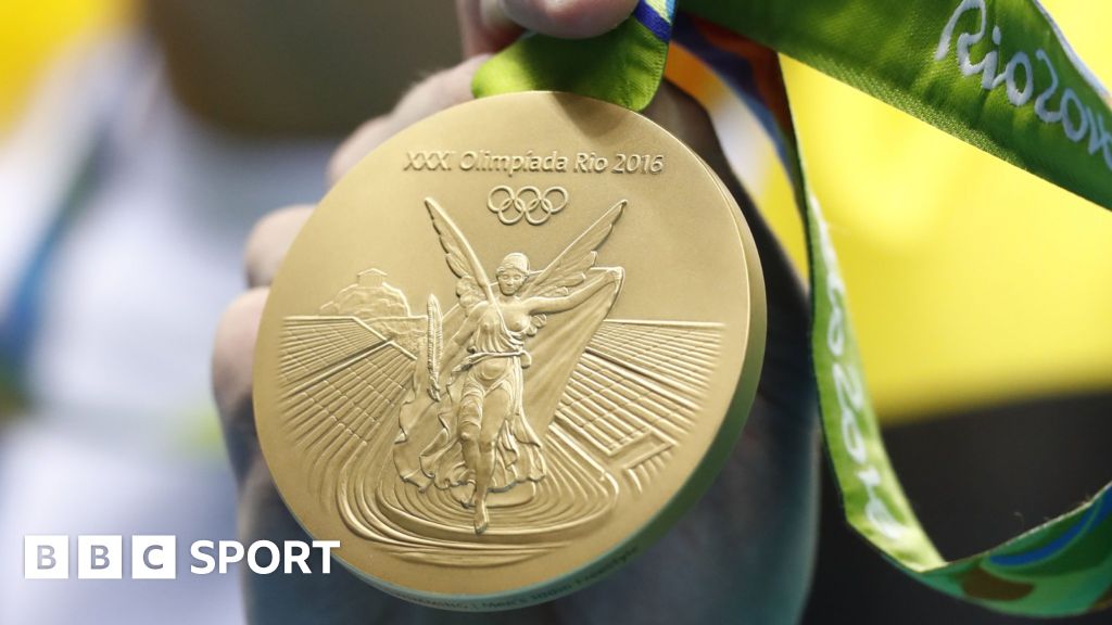 Olympics: Rio 2016 medals 'need replacing' - Games official - BBC Sport