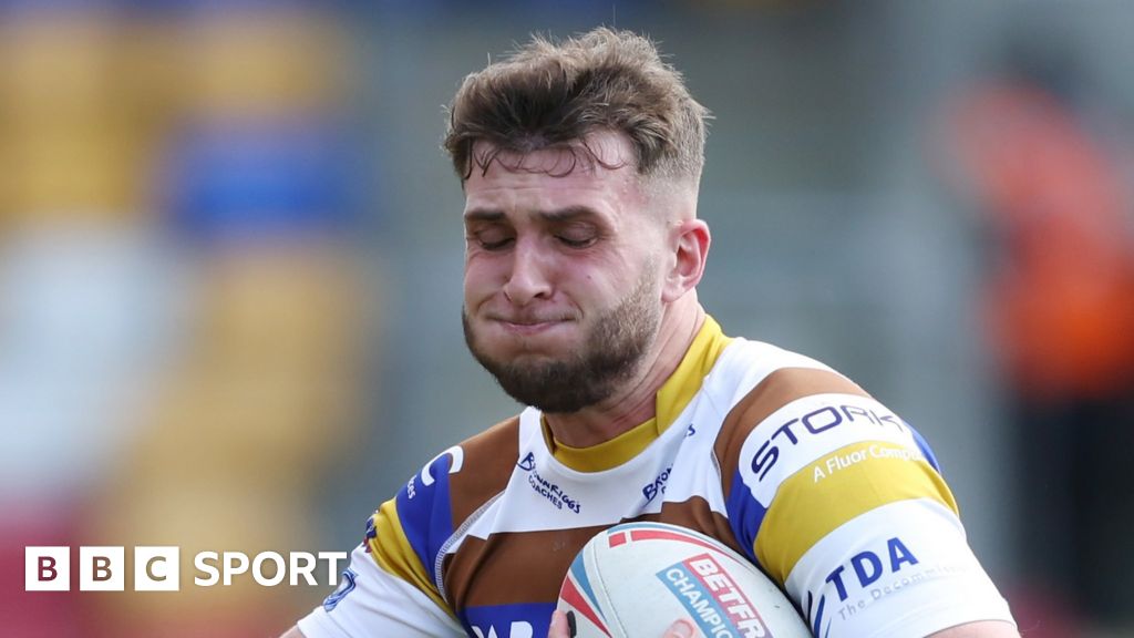 Josh Rourke: London Broncos sign former Salford and Whitehaven full ...