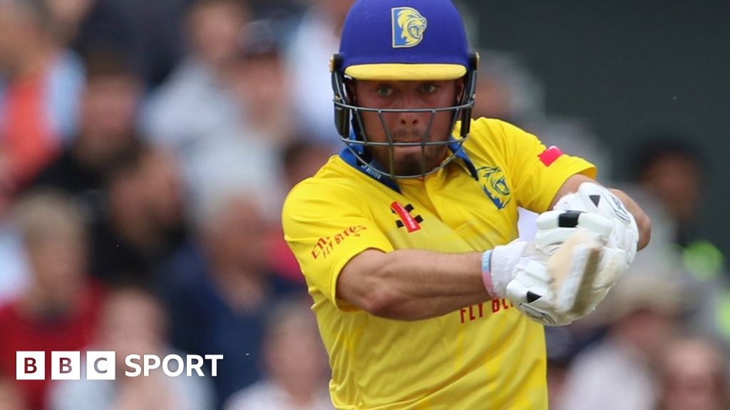 Scott Steel: Leicestershire sign Durham batsman on three-year deal ...