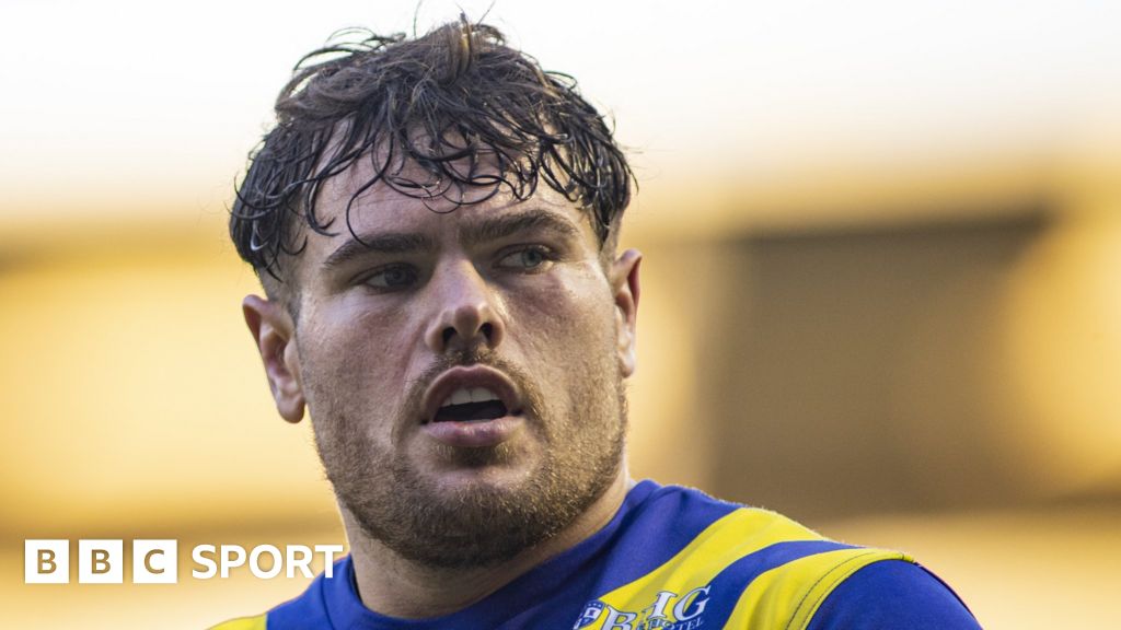 Joe Philbin: Warrington Wolves prop signs new deal until November 2024 ...
