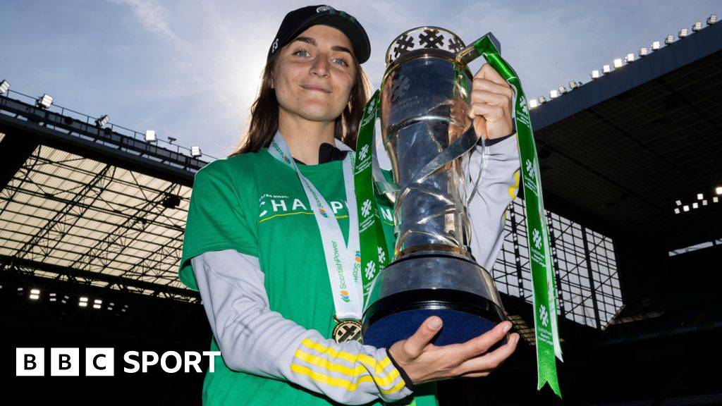 Sadiku's Celtic squad 'stronger' than title winners - BBC Sport