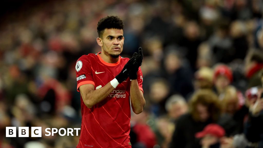 'Football smart and a big heart' - Diaz dazzles against Hammers - BBC Sport