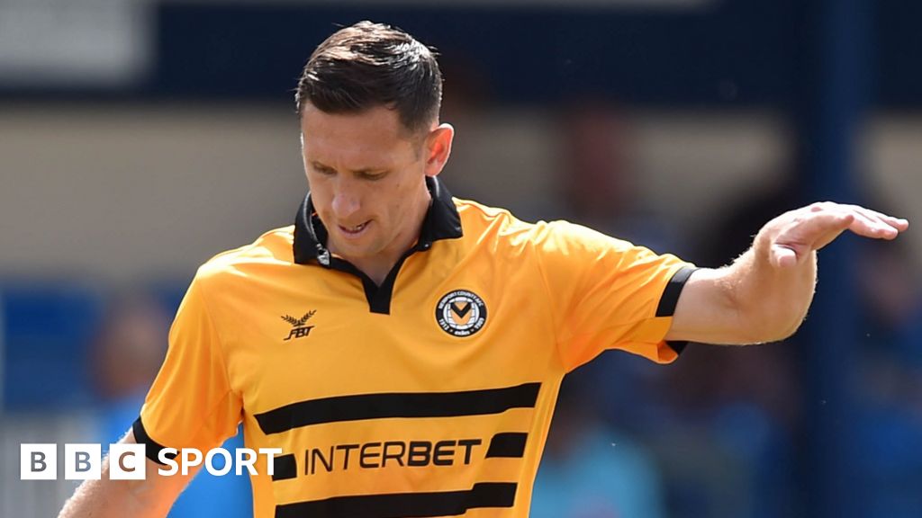 Andrew Crofts chosen to captain Newport County - BBC Sport