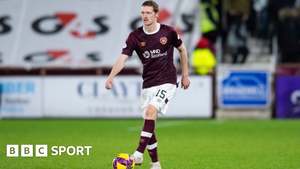 Rowles pens new five-year deal - BBC Sport