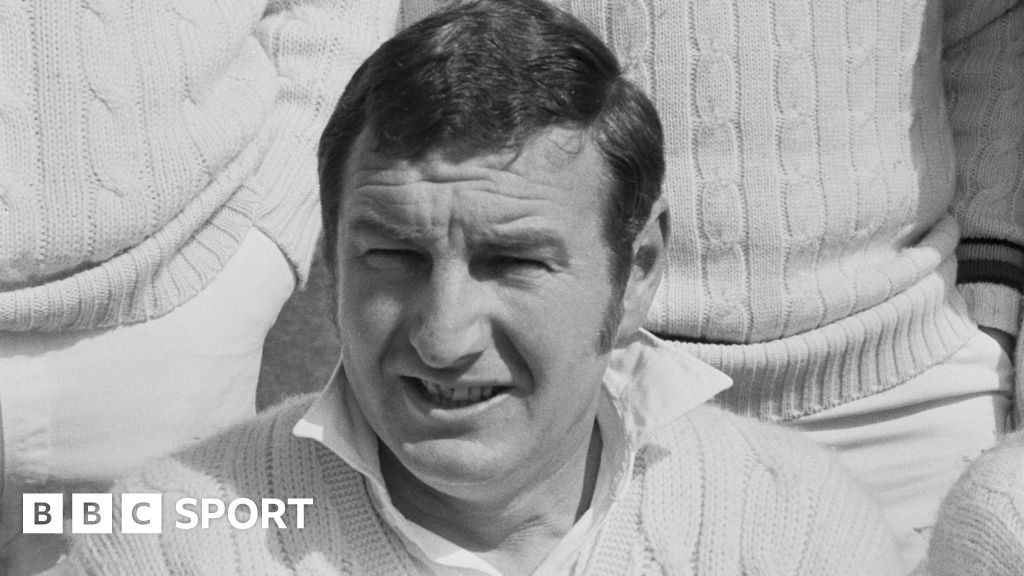 Jim Parks: Former England and Sussex wicketkeeper-batsman dies aged 90 ...