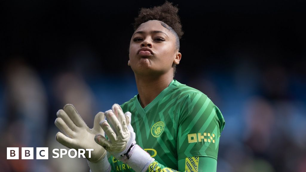 Khiara Keating: Manchester City goalkeeper available after withdrawing ...