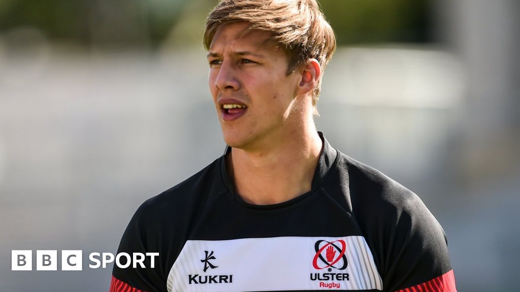 Caleb Montgomery: Worcester Warriors sign Ulster back row - BBC Sport