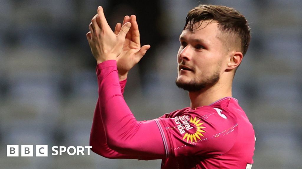 Liam Cullen: Swansea forward eager to face Leeds United's 'Taffia ...