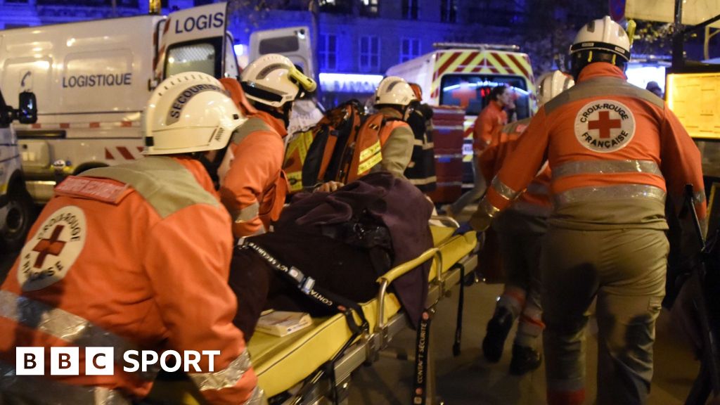 Paris attacks: Glasgow Warriors match postponed - BBC Sport
