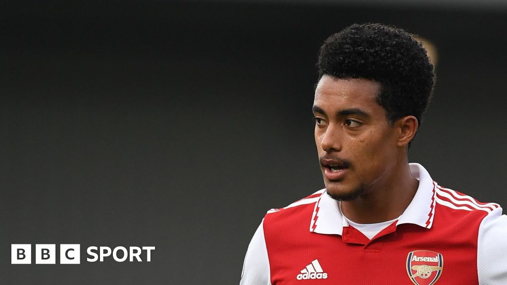 Miguel Azeez: Wigan Athletic sign Arsenal midfielder on loan - BBC Sport