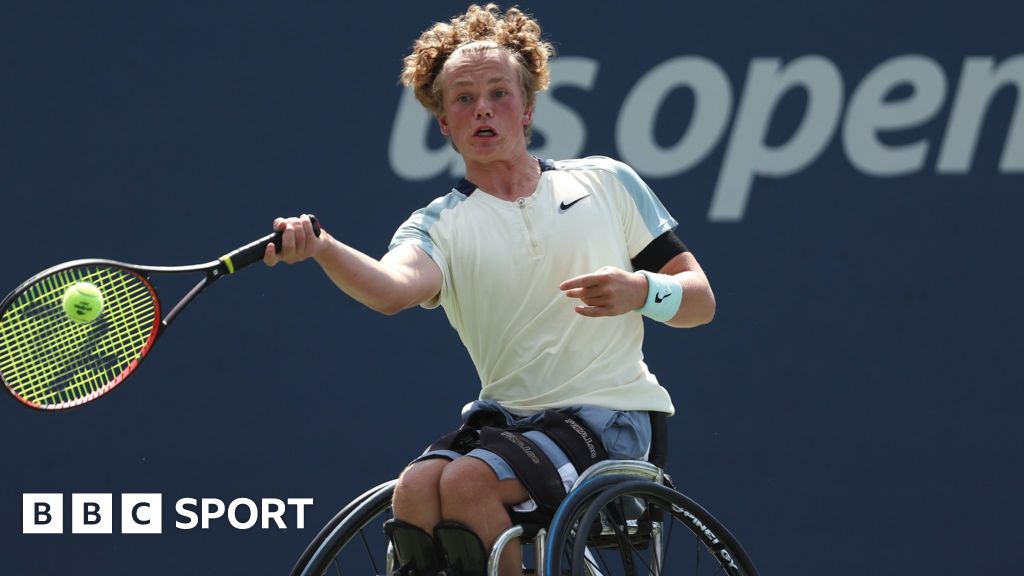 Australian Open 2023: Ben Bartram bids to make impact in debut senior Grand Slam - BBC Sport