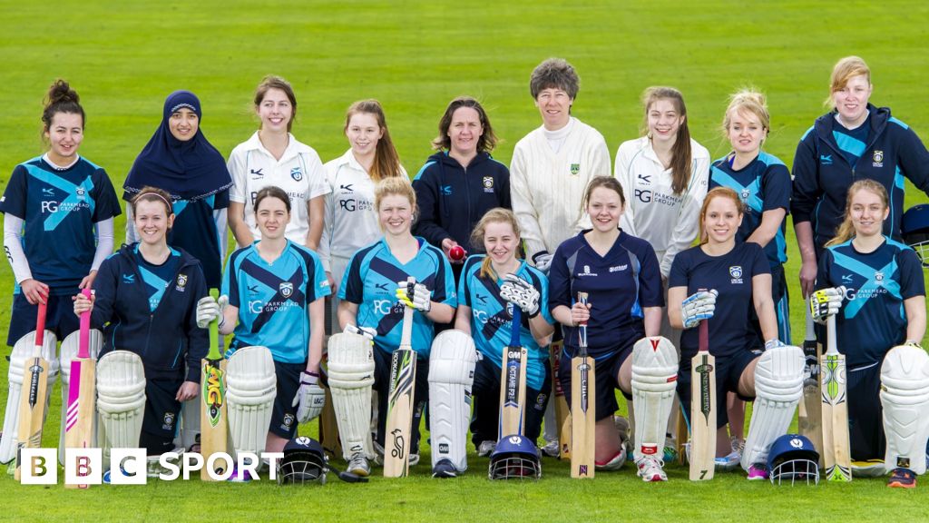 Scotland Cricket: Women to get first paid contracts - BBC Sport