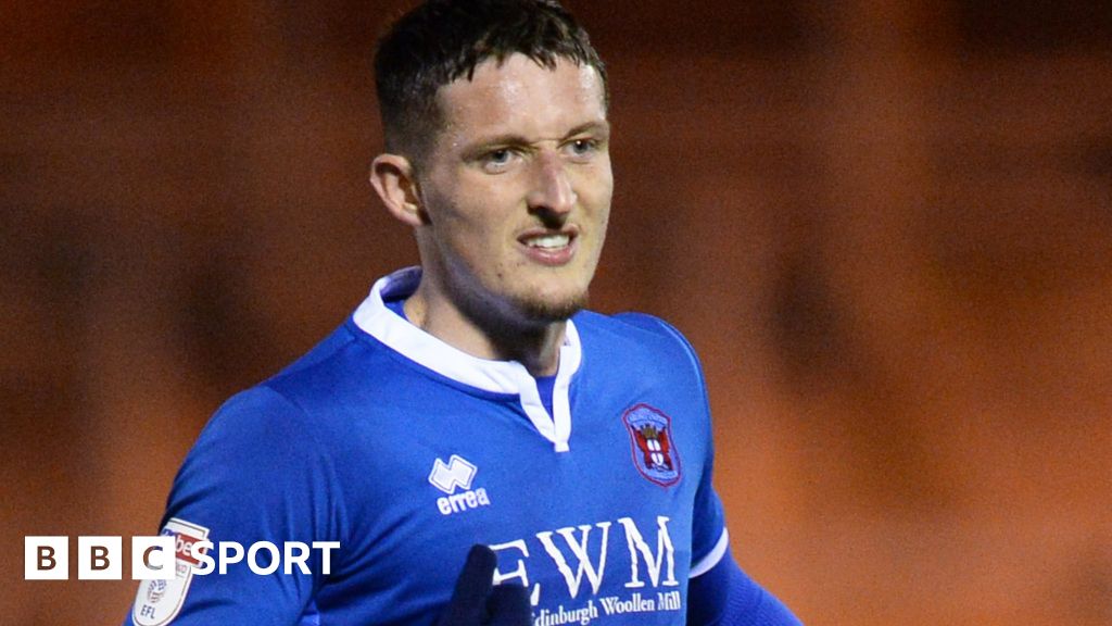 Ryan Loft: Scunthorpe United sign former Leicester City forward - BBC Sport