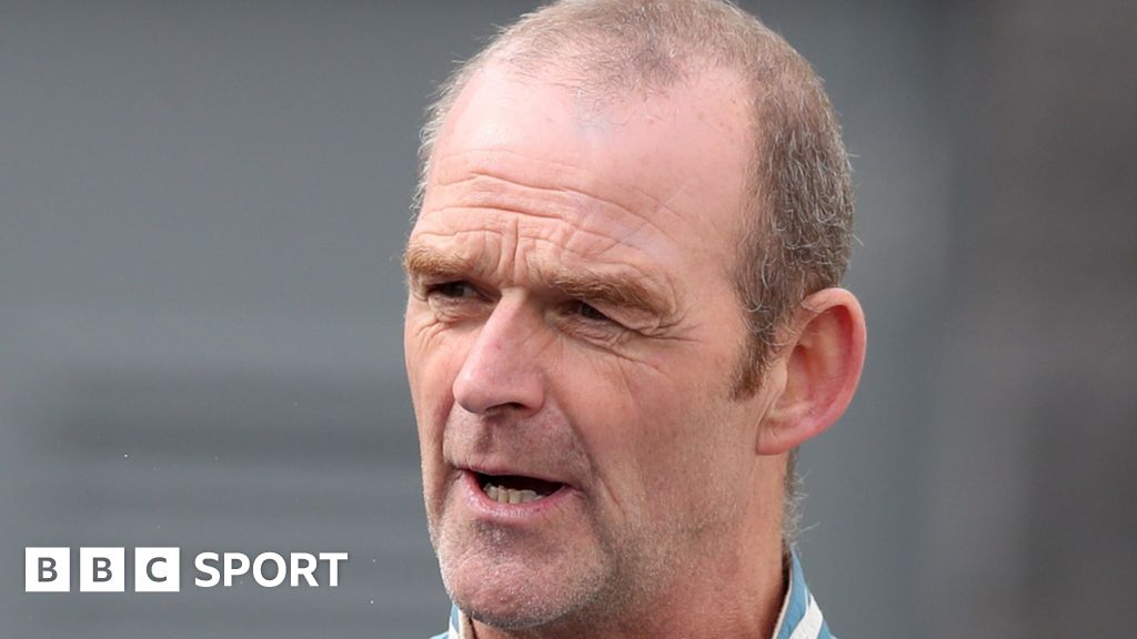 Institute: John Quigg named boss of Irish Premiership side - BBC Sport