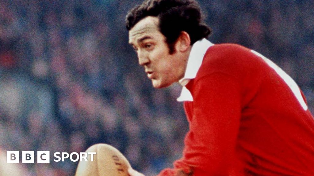 Phil Bennett: Legendary Wales and British and Irish Lions fly-half dies ...