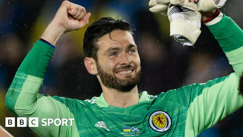 'He delivered again' - Gordon hailed after landmark cap - BBC Sport