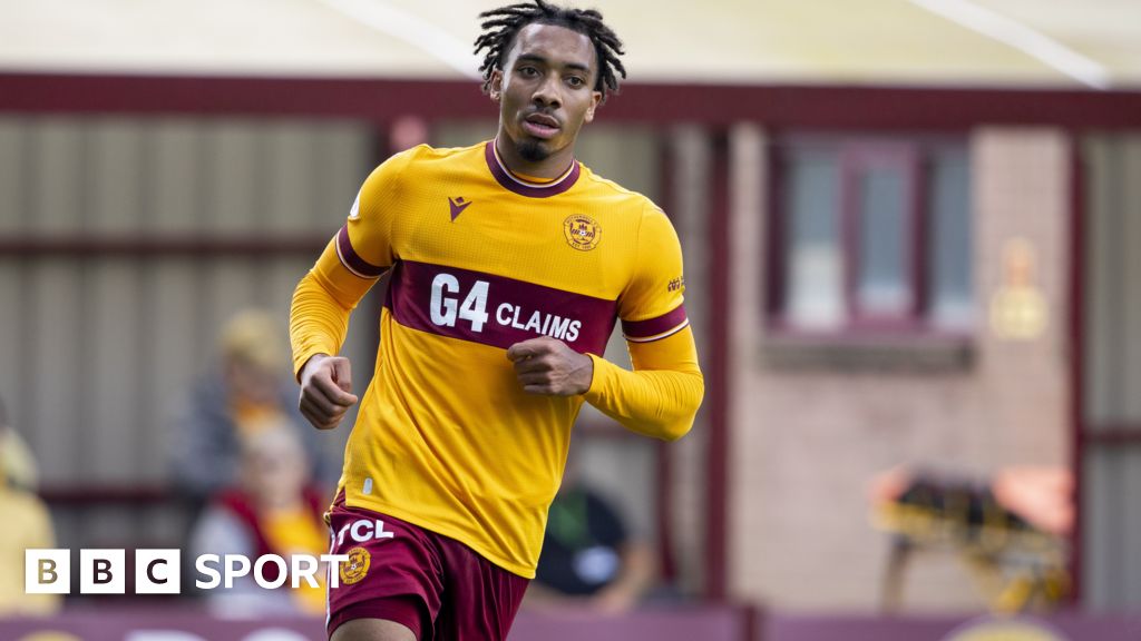 Bair feeling supported & ready to grasp striker mantle - BBC Sport