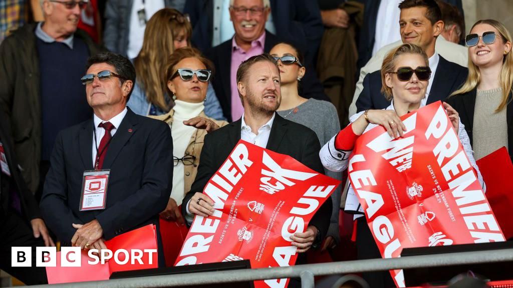 Southampton news: Adam Blackmore on Saints' transfer strategy - BBC Sport