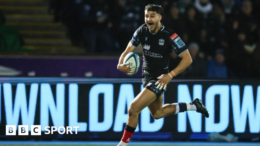 Afshar pens first professional contract at Glasgow - BBC Sport